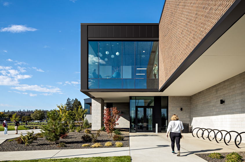 Spokane Falls Community College Fine and Applied Arts Building - Swinerton