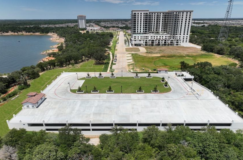 Lakeside Village South Parking Structure - Swinerton