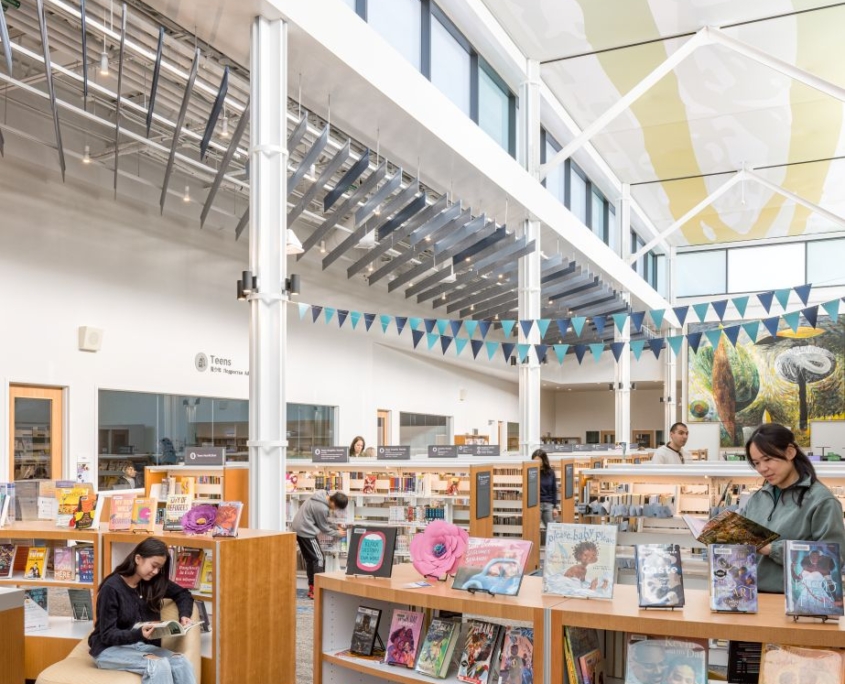 Multnomah County Midland Library - Swinerton