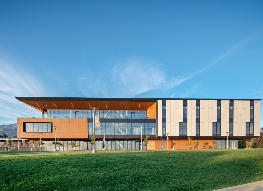 Chaffey College Library and Learning Commons - Swinerton